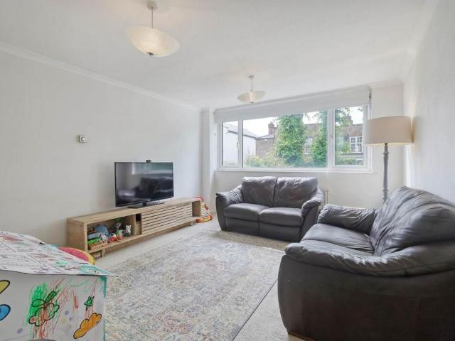 3 bedroom townhouse to rent