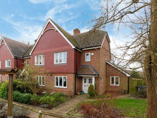 3 bedroom townhouse to rent