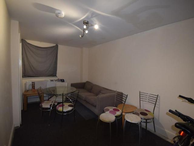3 bedroom townhouse to rent