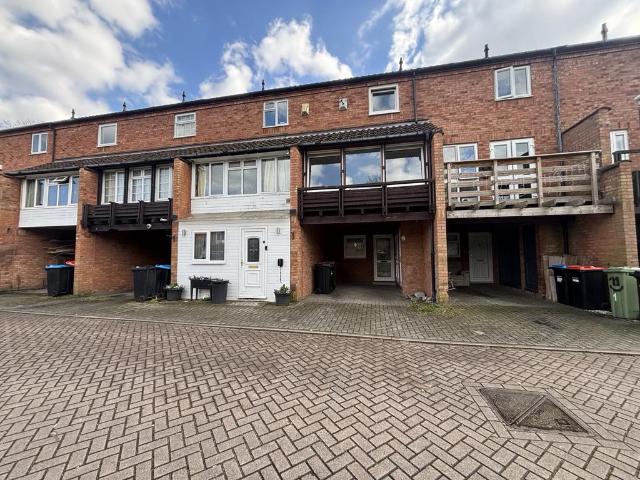 3 bedroom townhouse to rent