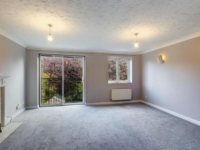 3 bedroom townhouse to rent