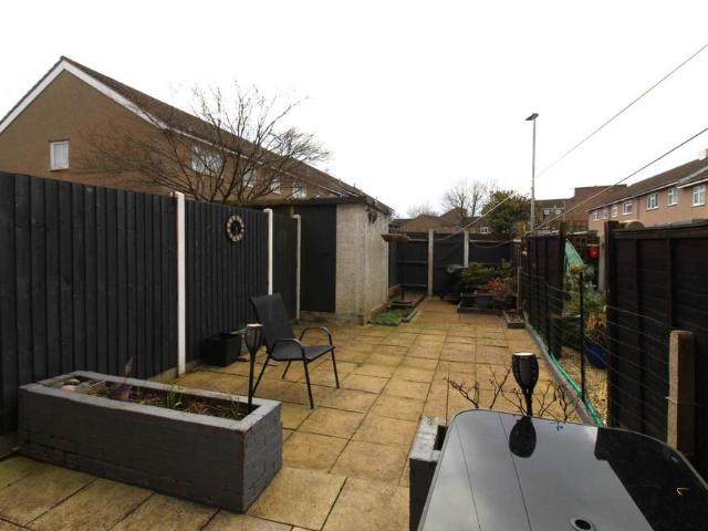 3 bedroom townhouse to rent