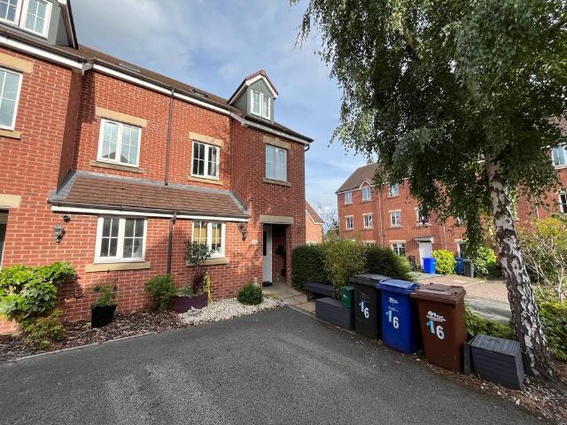 3 bedroom townhouse to rent