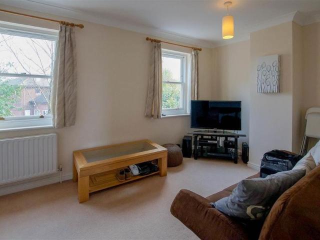 3 bedroom townhouse to rent