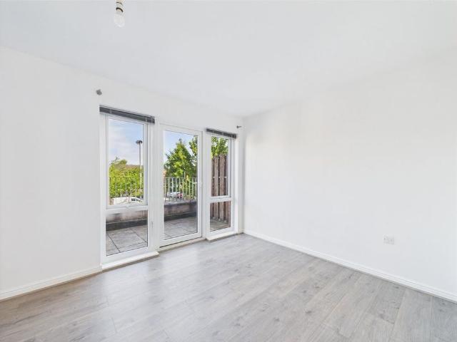 3 bedroom townhouse to rent