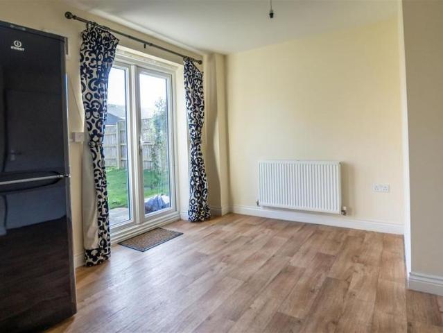 3 bedroom townhouse to rent
