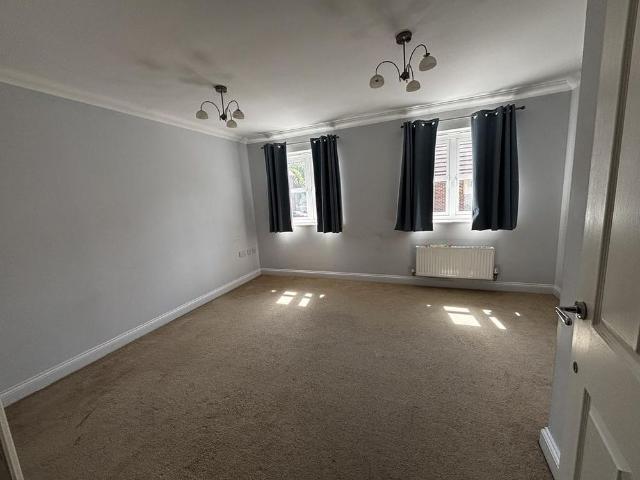 3 bedroom townhouse to rent