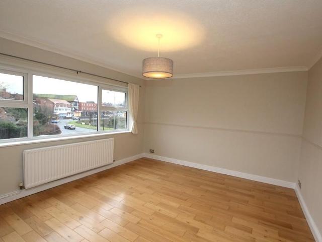 3 bedroom townhouse to rent