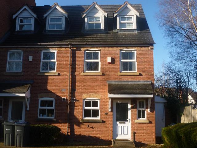 3 bedroom townhouse to rent