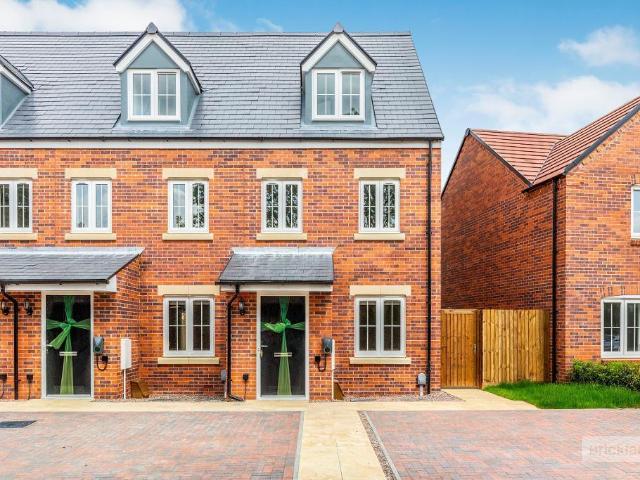 3 bedroom townhouse to rent