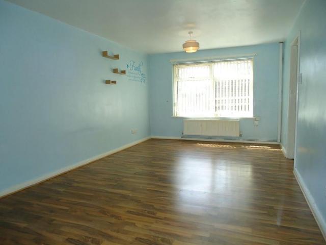 3 bedroom townhouse to rent