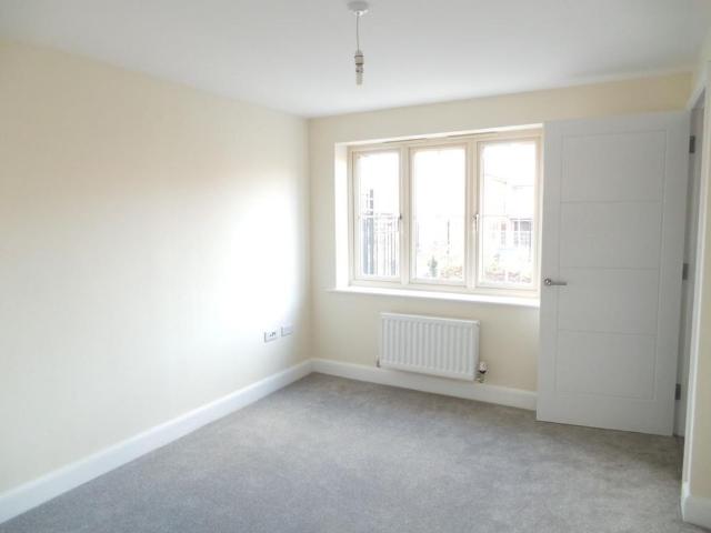 3 bedroom townhouse to rent