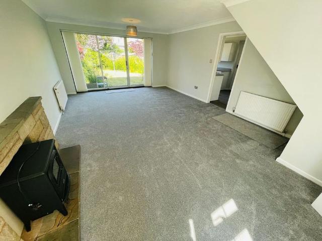 3 bedroom townhouse to rent