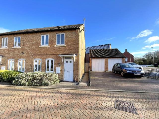 3 bedroom townhouse to rent