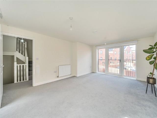 3 bedroom townhouse to rent All Saints Road, Leicester, Leicestershire, LE3