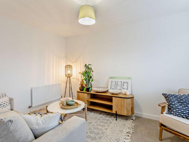 3 bedroom townhouse to rent Brome Close, Harpole, Northampton, Northamptonshire, NN7
