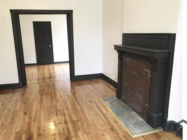 3 Bedroom Townhouse 342 W Normal Pkwy in Chicago, IL 60621 | AffordableHousing. Com