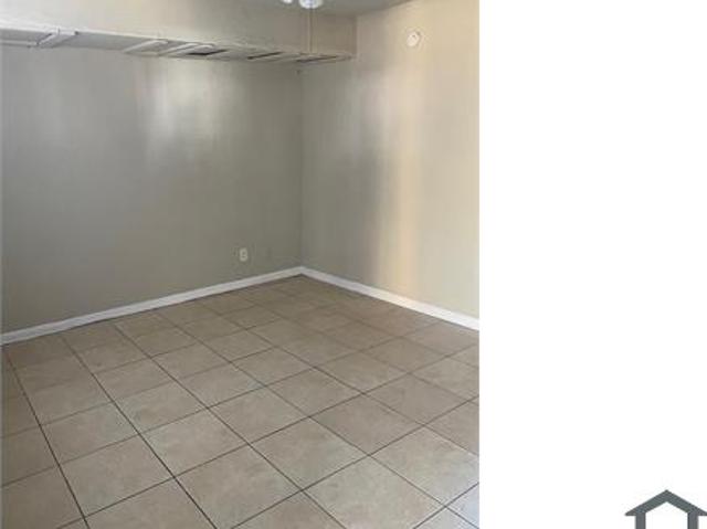 3 Bedroom Townhouse 3636 Effee St in Jacksonville, FL 32209 | AffordableHousing. Com