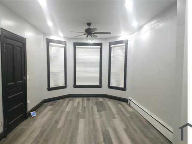 3 Bedroom Townhouse 4737 W Polk St in Chicago, IL 60644 | AffordableHousing. Com