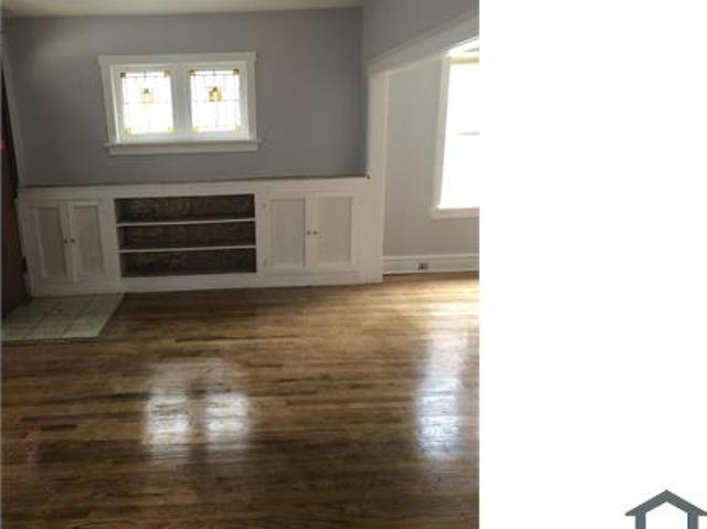 3 Bedroom Townhouse 5044 Wabada Ave in Saint Louis, MO 63113 | AffordableHousing. Com