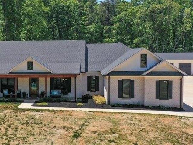 3 bedroom, Tobaccoville NC 27050 103600587