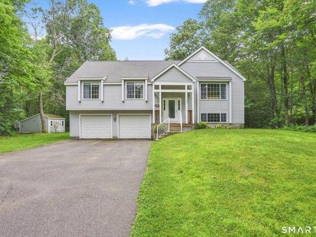 3 bedroom, Tolland CT 06084 104788221