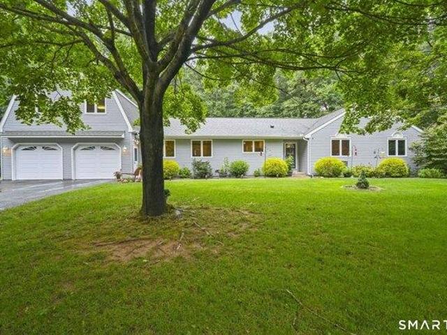 3 bedroom, Tolland CT 06084 104790684