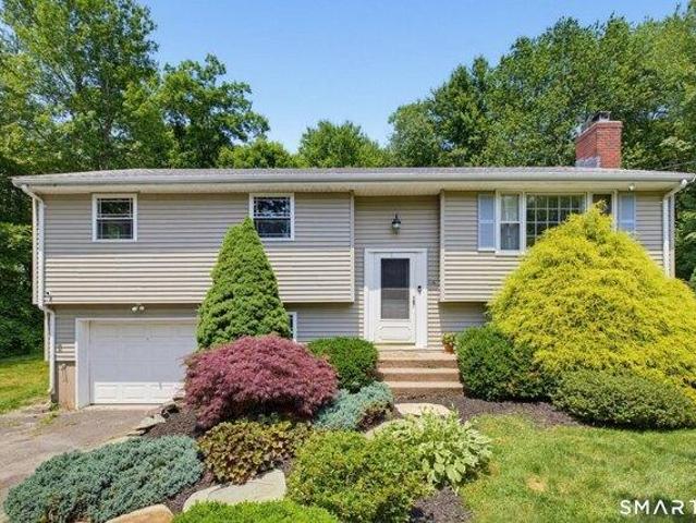 3 bedroom, Tolland CT 06084 104790352