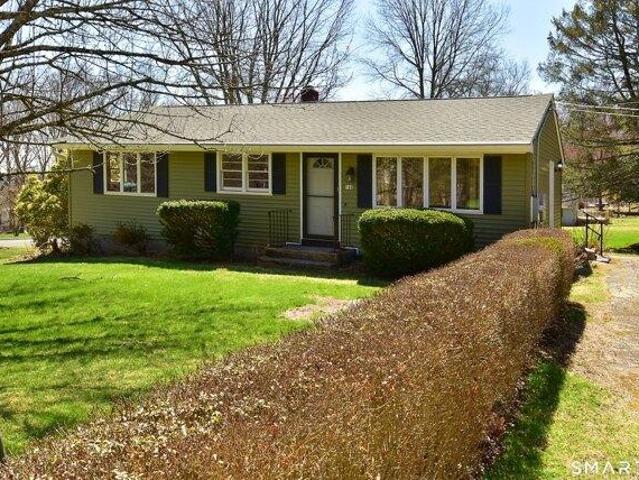 3 bedroom, Tolland CT 06084 LS102778603