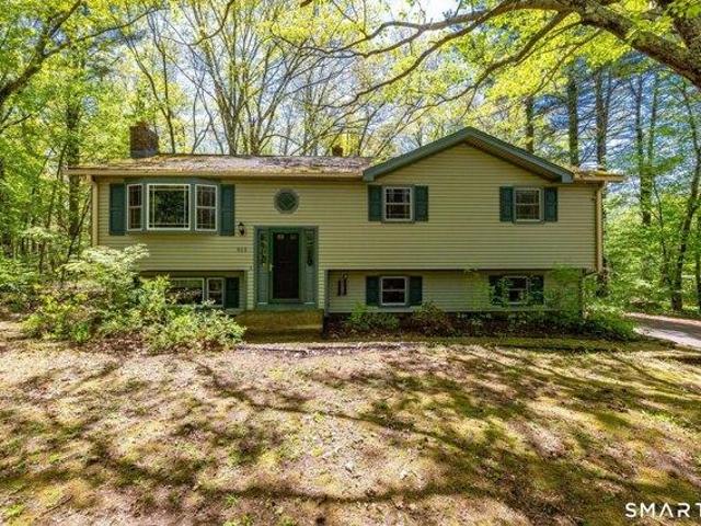 3 bedroom, Tolland CT 06084 LS103070630