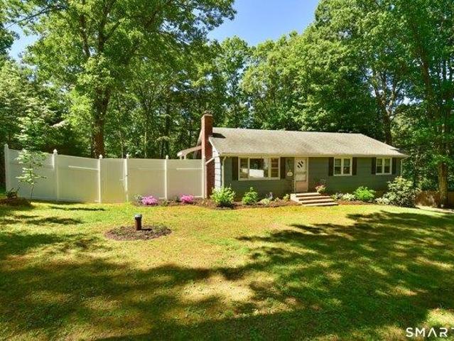 3 bedroom, Tolland CT 06084 LS103072932