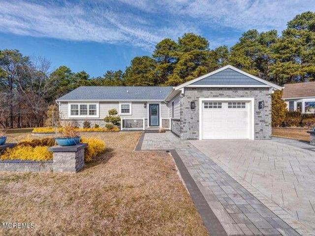 3 bedroom, Toms River NJ 08757 LS101633012