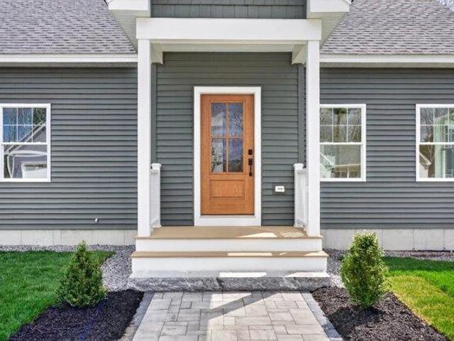 3 bedroom, Topsham ME 04086 104481306
