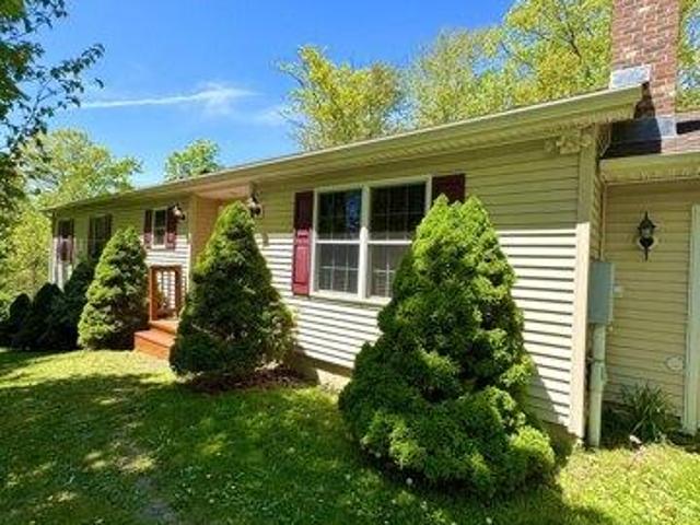 3 bedroom, Torrington CT 06790 102780163