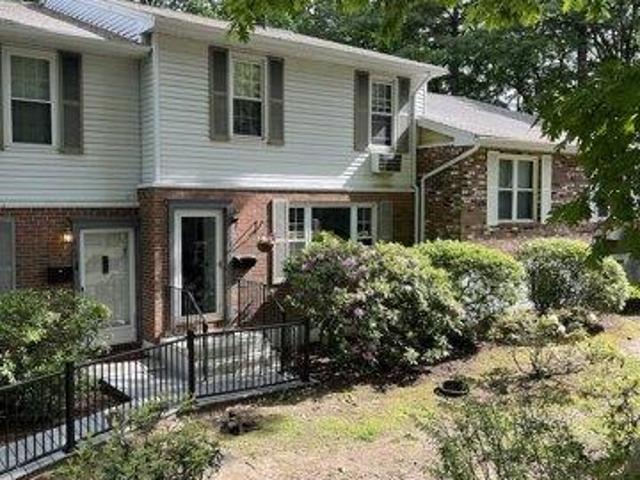3 bedroom, Torrington CT 06790 104234414