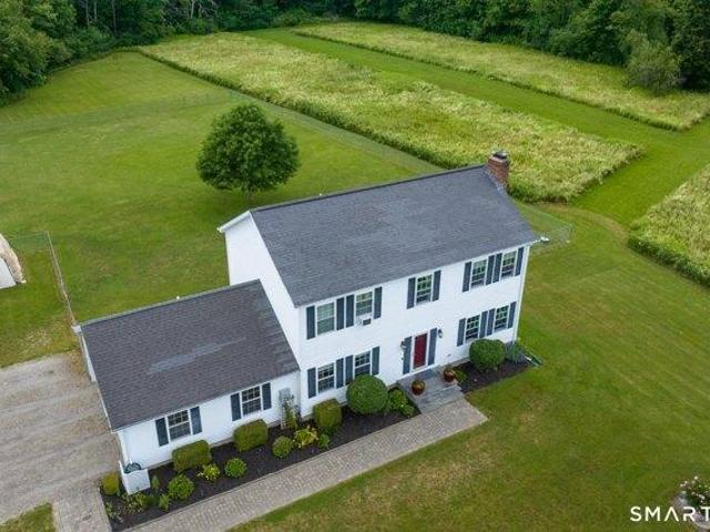 3 bedroom, Torrington CT 06790 104262570