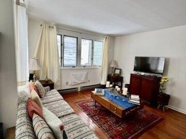 3 bedroom, Torrington CT 06790 104262830