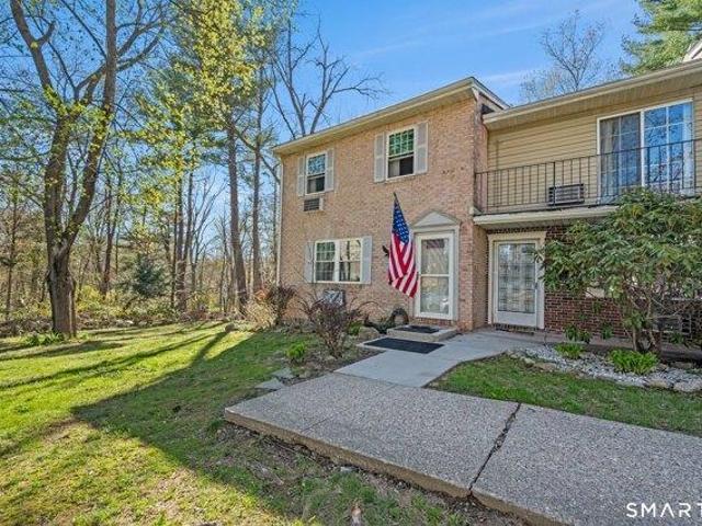 3 bedroom, Torrington CT 06790 104298065