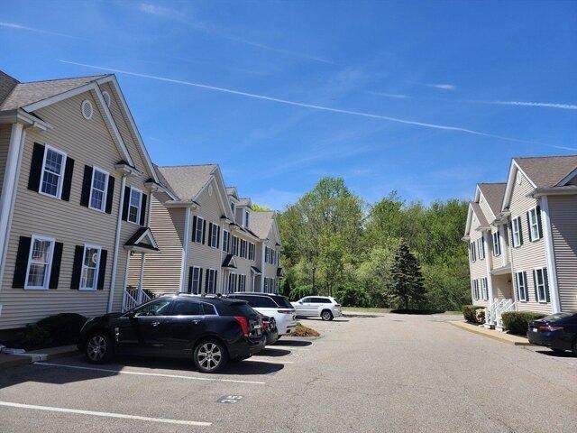 3 bedroom, Taunton MA 02780 102708802