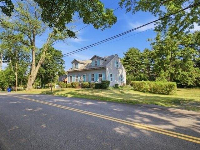 3 bedroom, Taunton MA 02780 104790506