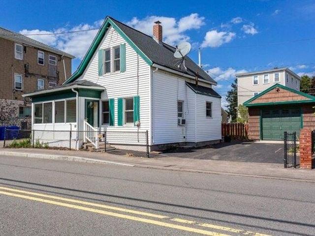 3 bedroom, Taunton MA 02780 105142326