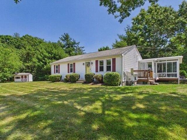 3 bedroom, Taunton MA 02718 104408357