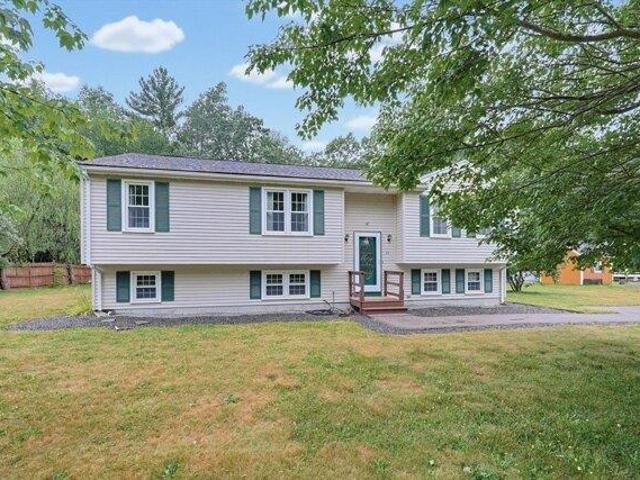 3 bedroom, Taunton MA 02718 104373942
