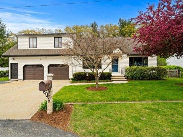 3 bedroom, Tewksbury MA 01876 LS102669516