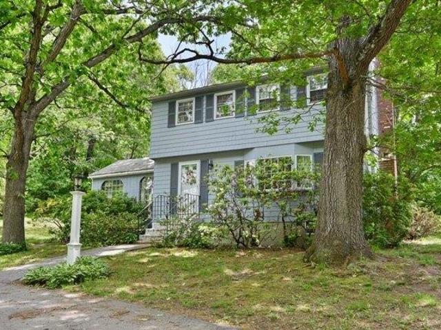 3 bedroom, Tewksbury MA 01876 103100634