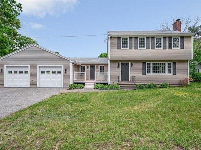 3 bedroom, Tewksbury MA 01876 104480666