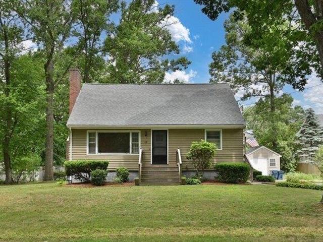 3 bedroom, Tewksbury MA 01876 104851839