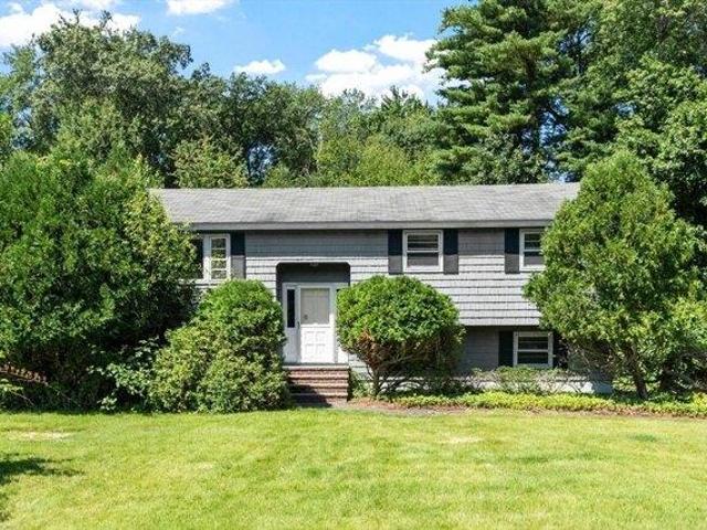 3 bedroom, Tewksbury MA 01876 105108073
