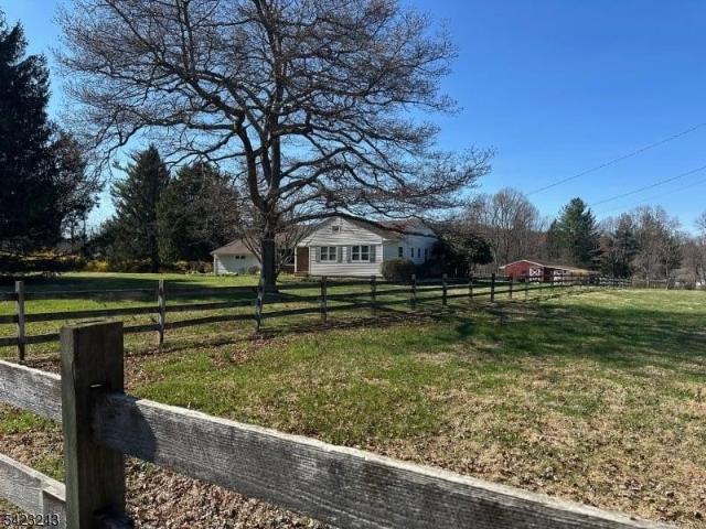 3 bedroom, Tewksbury Twp. NJ 07830 101108529