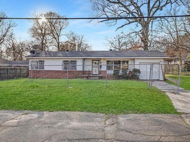 3 bedroom, Texarkana TX 75503 LS100973170
